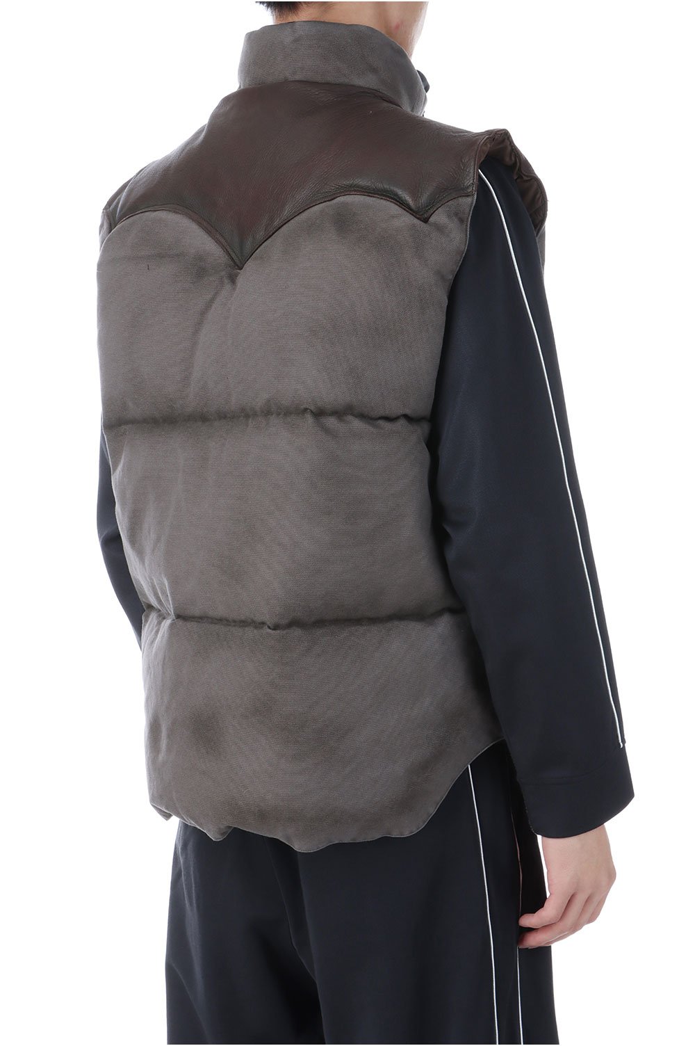 Rocky Mountain Featherbed × KAMIYA Duck Down Vest - GRAY (G15RM101) | セレクトショップ｜DeepInsideinc.com ...